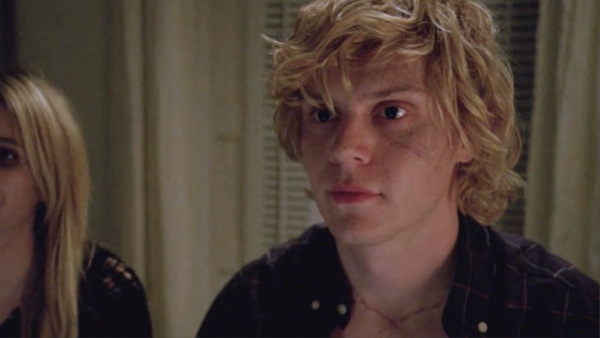 จัดอันดับ 17 ตัวละครที่ดีที่สุดของ "Evan Peters" ในซีรีส์ "American ...
