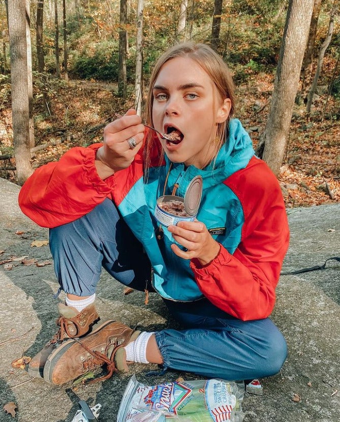 สาวอเมริกันอาภัพรัก เพราะหน้าเหมือนนางแบบดัง Cara Delevingne