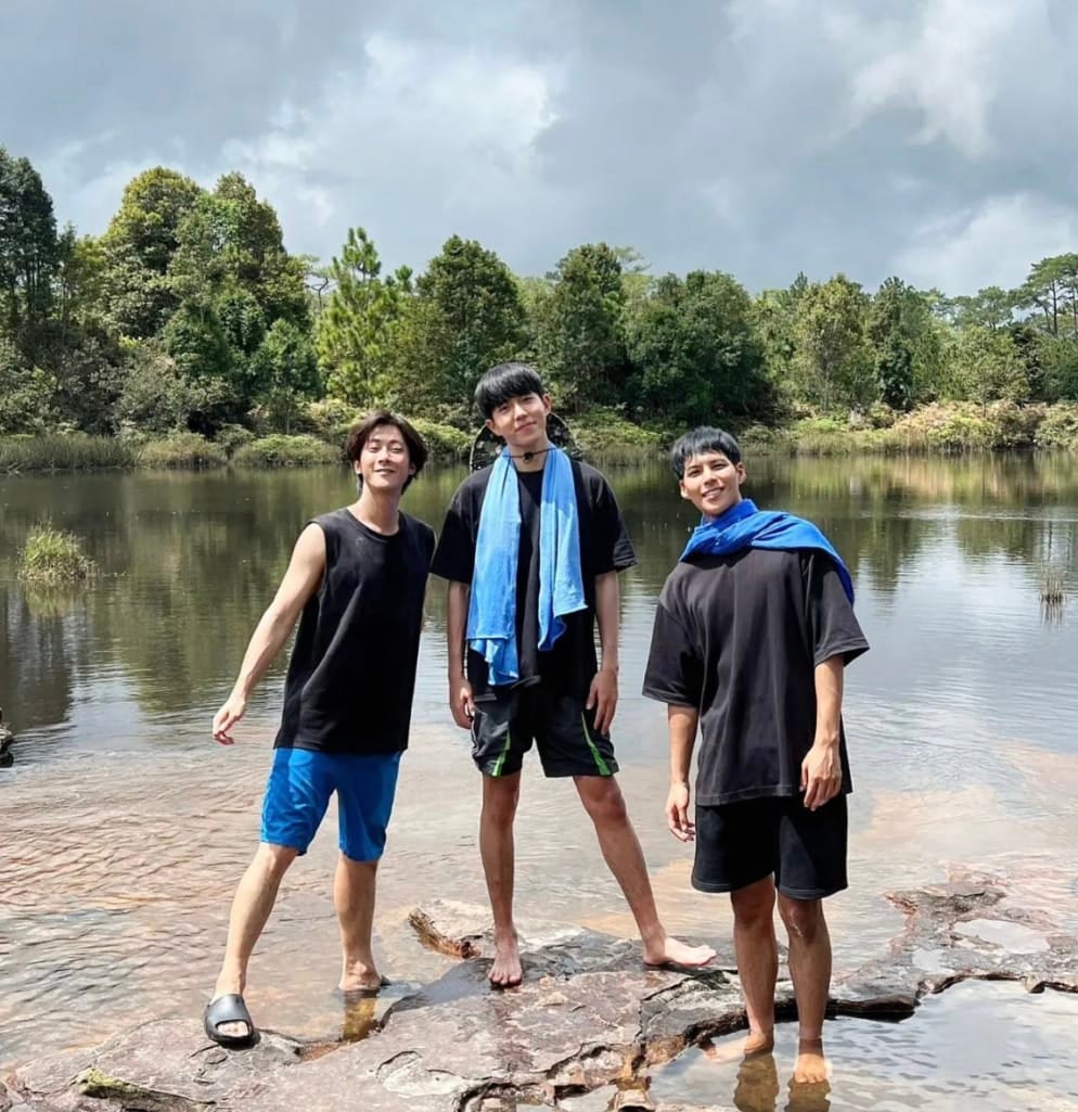 เปิดวาร์ป 3 หนุ่มเกาหลี "คัลแลน-พี่จอง-น้องแดน" จากช่อง "컬렌 Cullen HateBerry"