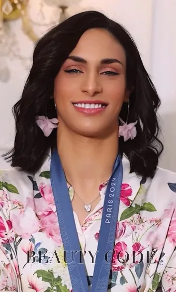 "อิมาน เคลิฟ" สลัดลุคนักมวย Makeover เป็นสาวสวยชวนตะลึง