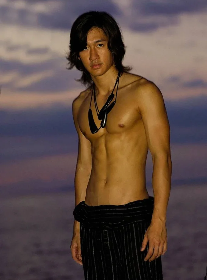 "Ryan Tang" อดีตดาราไต้หวันรูปหล่อ พบเดินเร่ร่อนไร้สติ